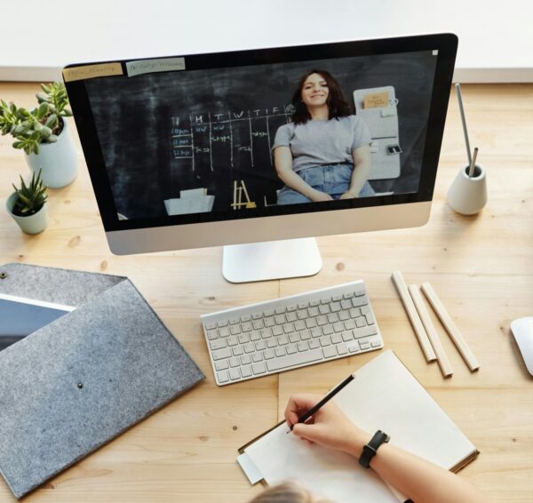 Marketing Digital, Cursuri IT & Google Ads | Vector Academy